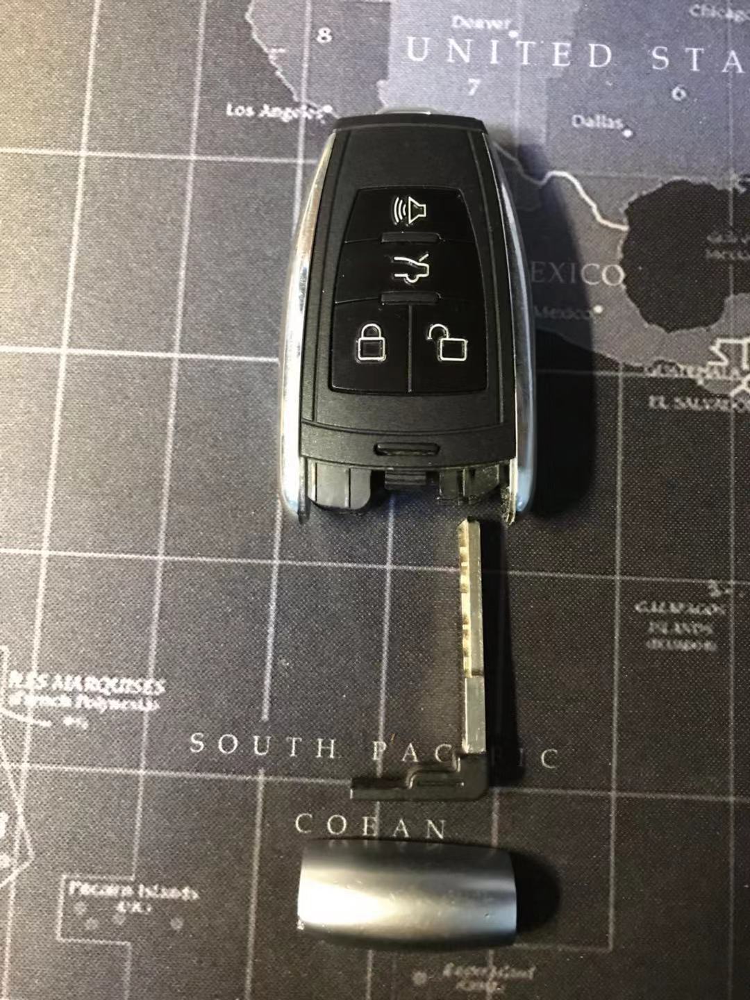 北汽EU260车钥匙换电池 - 图文教程_eu260钥匙电池更换-CSDN博客