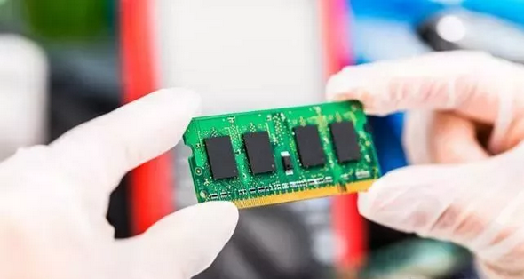 分析DRAM、NAND FLASH、NOR FLASH三大存储器_3d nand工作原理-CSDN博客