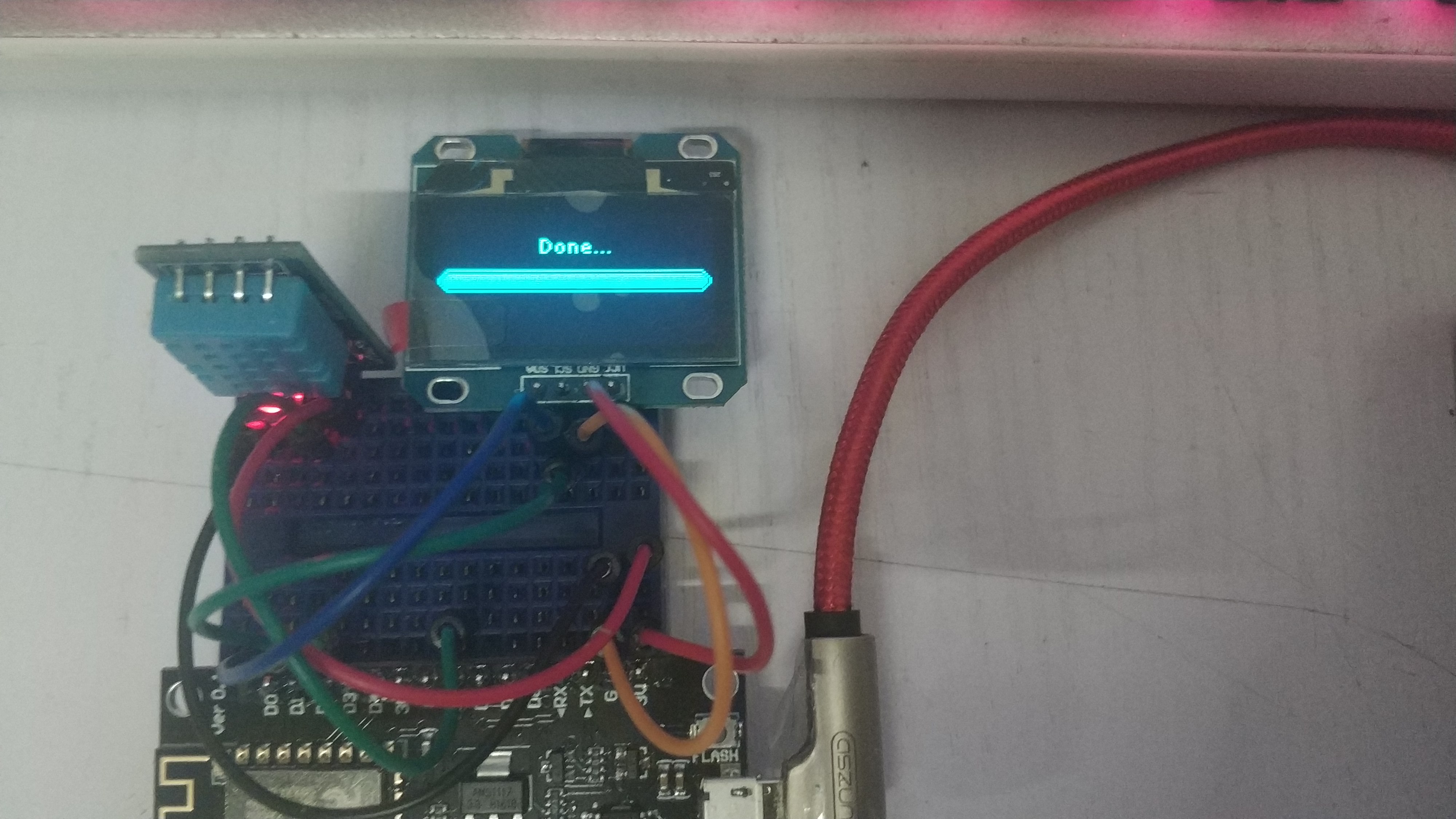 1.3寸 SH1106 OLED+ESP8266 NodeMCU+DHT11气象站制作过程（一）_气象站电路原理图-CSDN博客