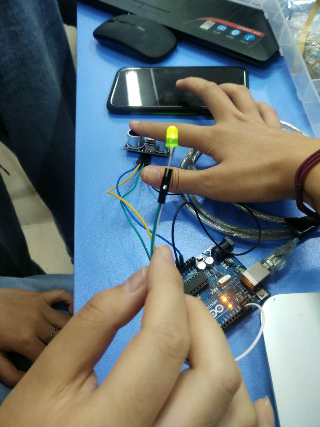 Mixly&arduino开发平台 利用超声波传感器控制LED灯的明暗_mixly编程超声波控制led灯亮度-CSDN博客