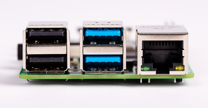 树莓派4正式发布！TYPE-C，USB3.0，支持4K双屏，售价35美金起_videocore vi 显卡参数-CSDN博客