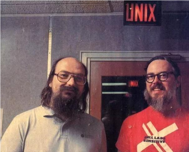 技术前沿与经典文章33：Linux系统的前世今生--四位天才级大师_linux发展与卡内基梅隆-CSDN博客