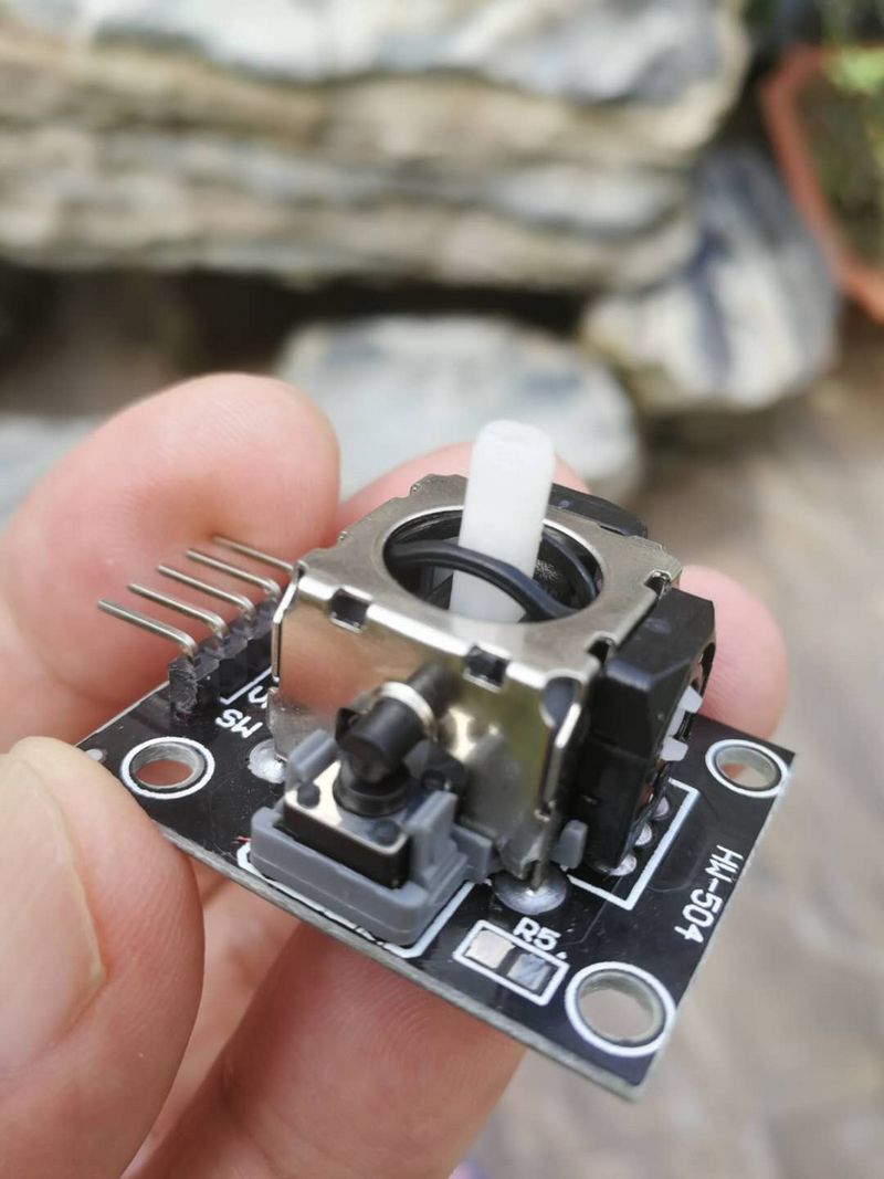 「雕爷学编程」Arduino动手做（38）——joystick双轴摇杆模块_可编程的joystick-CSDN博客