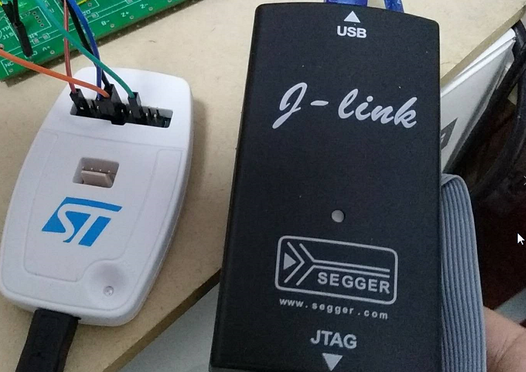 STM32F103飞线连接ST-LINK V2 STLINK仿真器 JTAG SWD_swclk和swdio接什么rxd和txd-CSDN博客