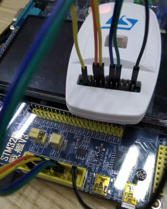 使用ST Link下载和进行调试输出_stlink 调试器 串口输出信息-CSDN博客