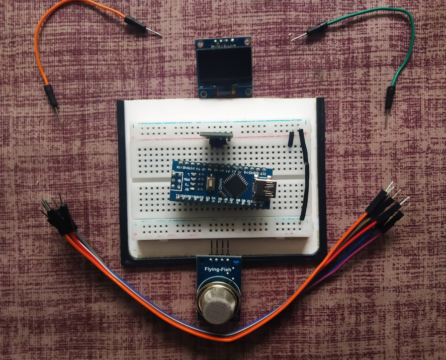 arduino OLED displays temperature, carbon dioxide, and air quality ...
