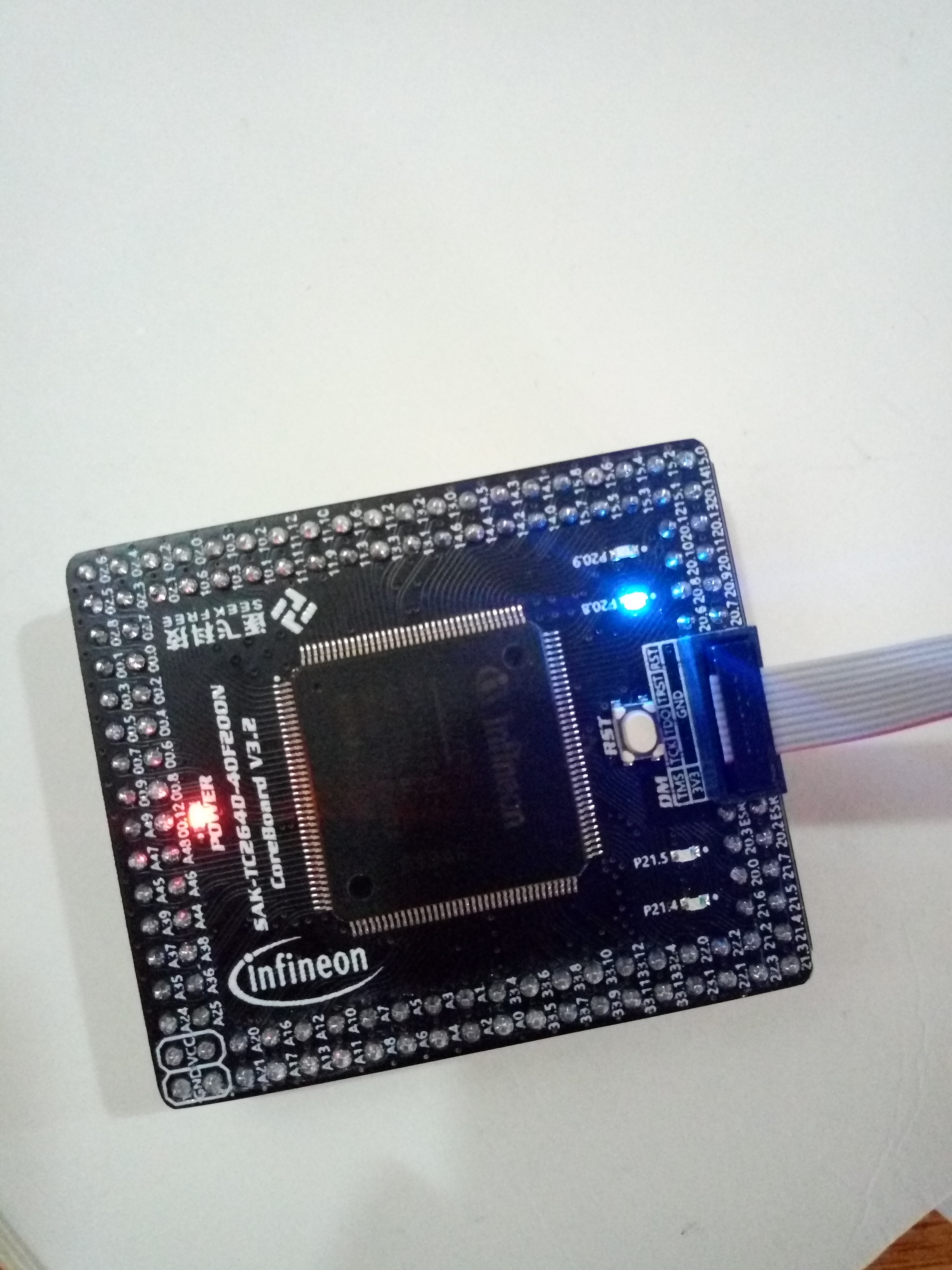 英飞凌(Infineon)TC264单片机初探---点亮一个LED_英飞凌tc264用什么软件编程-CSDN博客