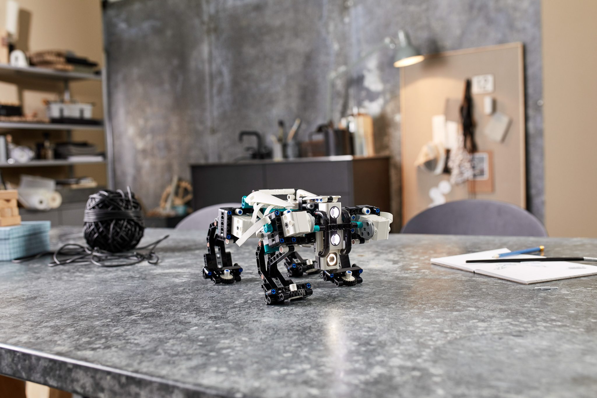 乐高发布Mindstorms EV3 的后继产品即 lego 51515 Robot Inventor-CSDN博客