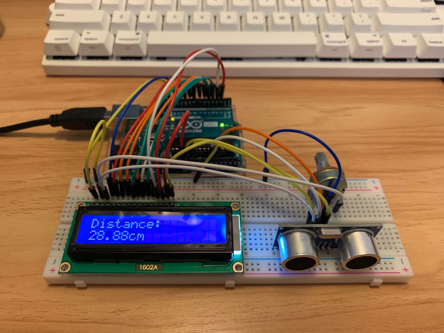 【arduino】使用sr04超声波传感器搭配arduino Uno R3和lcd1602搭建可视化超声波测距器超声波测距四位数码管显示 Arduino Csdn博客