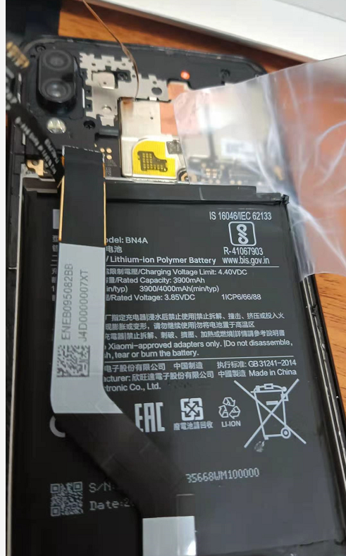 手机电池更换_红米note7pro电池更换实例注意事项