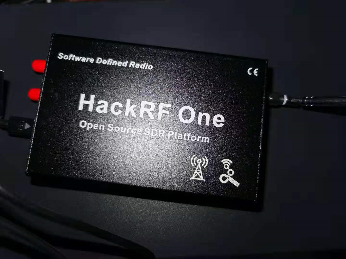 第一款无线信号频谱分析仪：Ubuntu20（i3台式机） + hackrf one + qspectrumanalyzer_hackrf-spectrum-analyzer 版权声明:本文为 ...