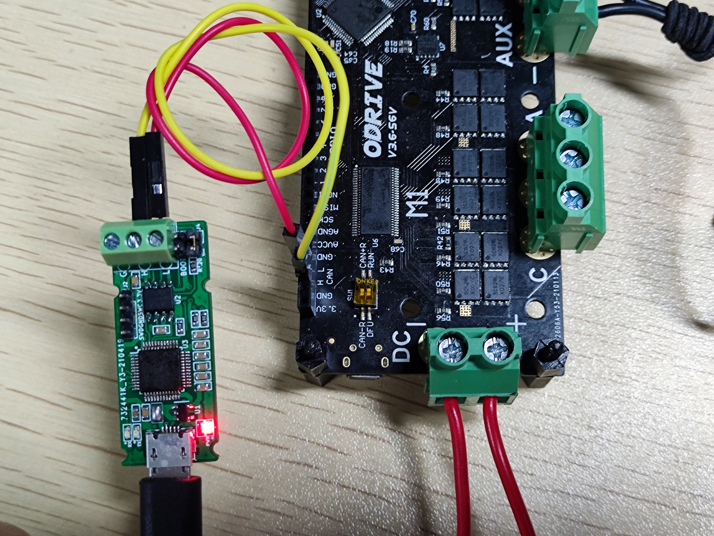 Makerbase CANable V1.0模块测试_makerbase创客基地-CSDN博客