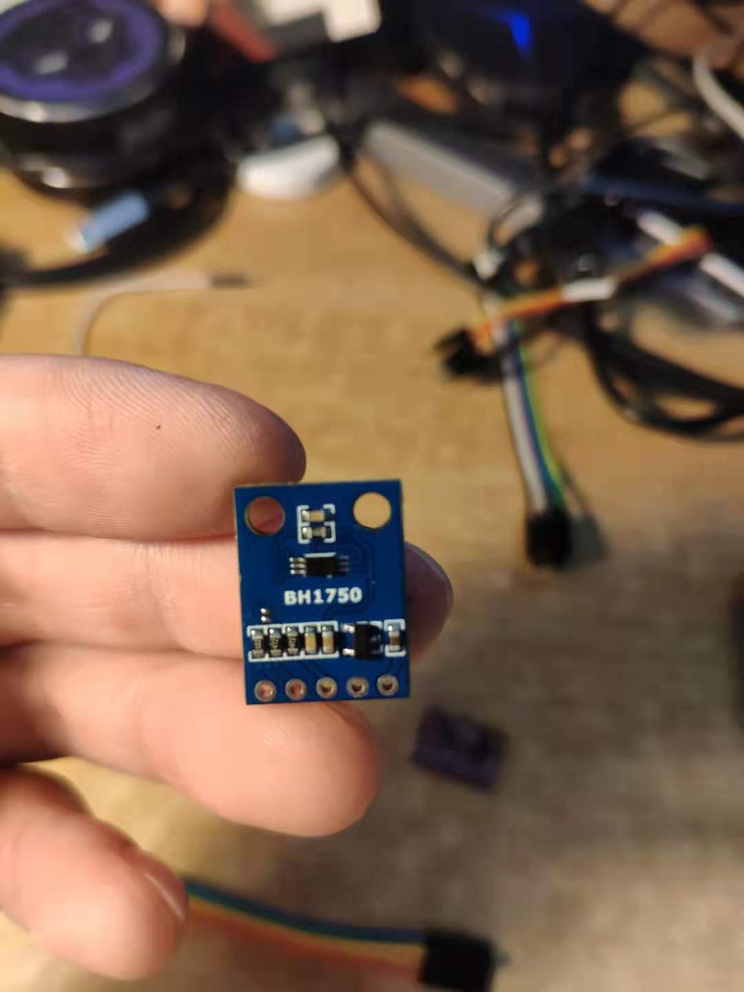 机器人制作心得（一）：使用arduino驱动BH1750光照强度模块_bh1750的addr一定要接吗-CSDN博客