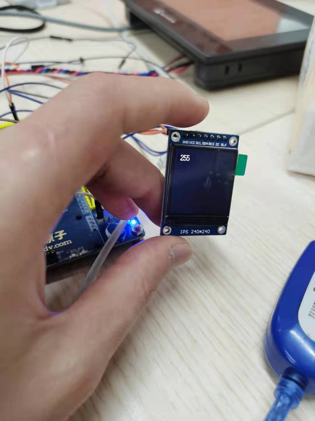 对于stm32F103芯片读AT24C512得到的数据全是0xFF的解决办法_24lc02 全为ff-CSDN博客