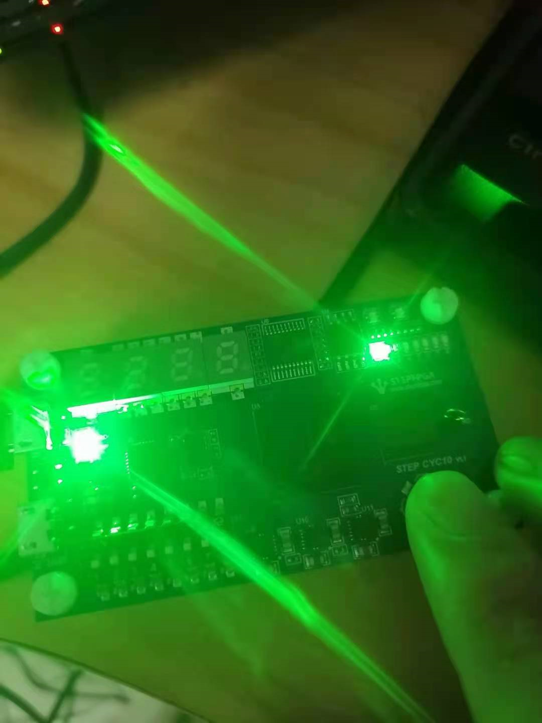 【FPGA】inter cyclone 10第一个工程-CSDN博客