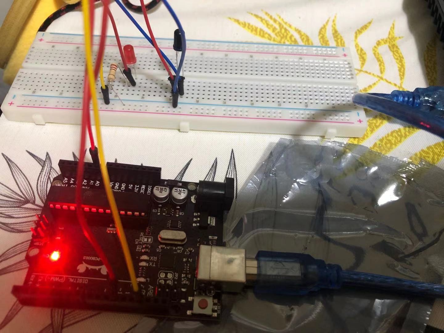 Arduino 光敏电阻_光敏电阻代码-CSDN博客