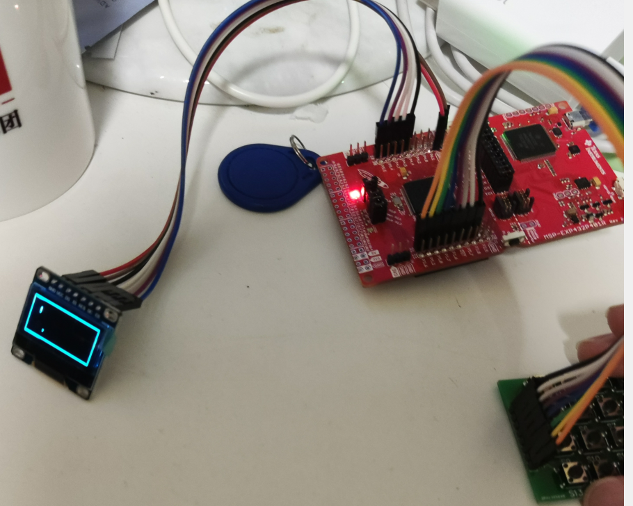 MSP432 P401R 单片机 矩阵键盘 贪吃蛇 OLED 代码 程序_msp432矩阵键盘-CSDN博客