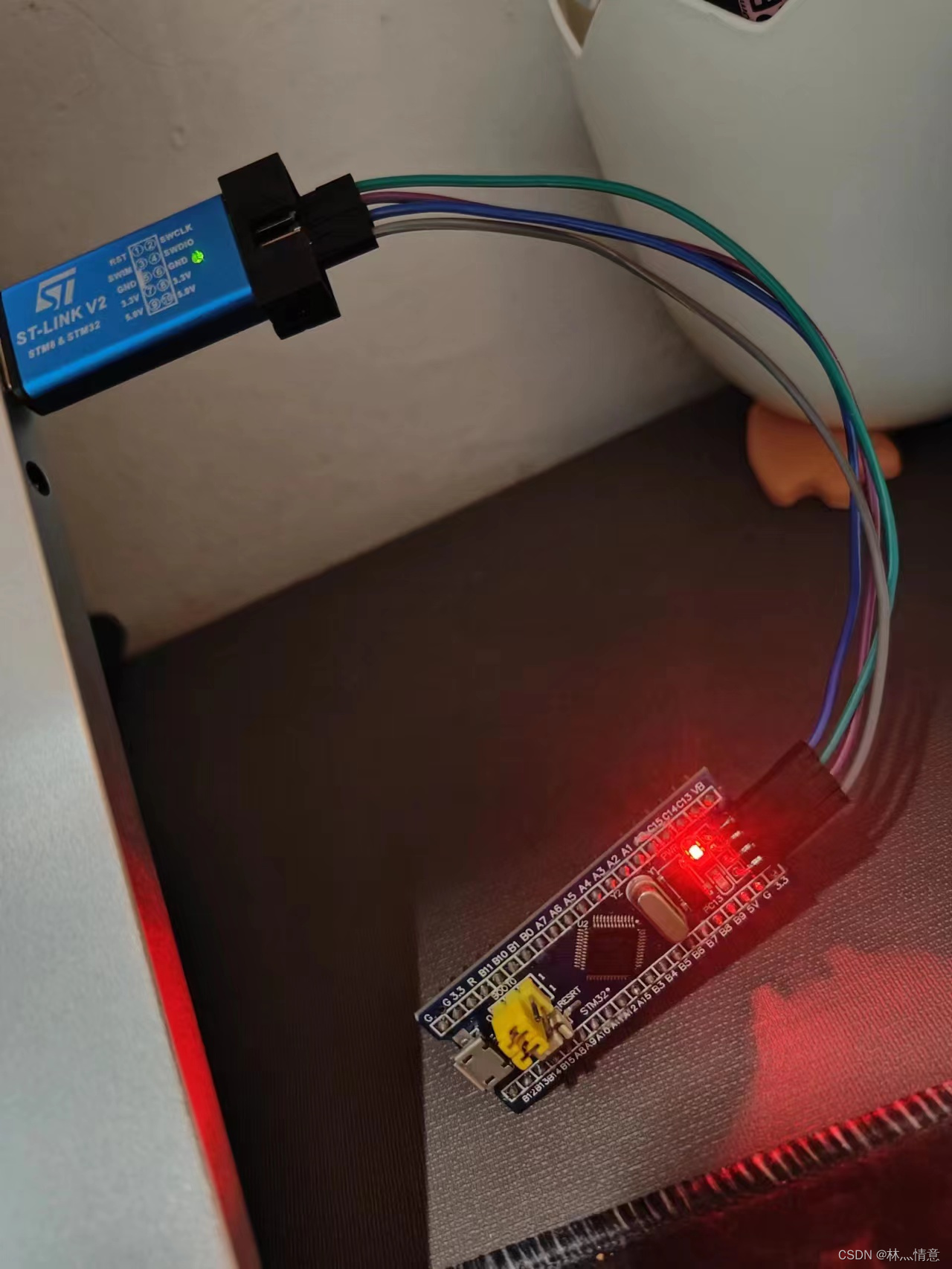 stm32芯片点亮LED灯（实物仅芯片）入门级+软件示波器查看输出_stm32led-CSDN博客