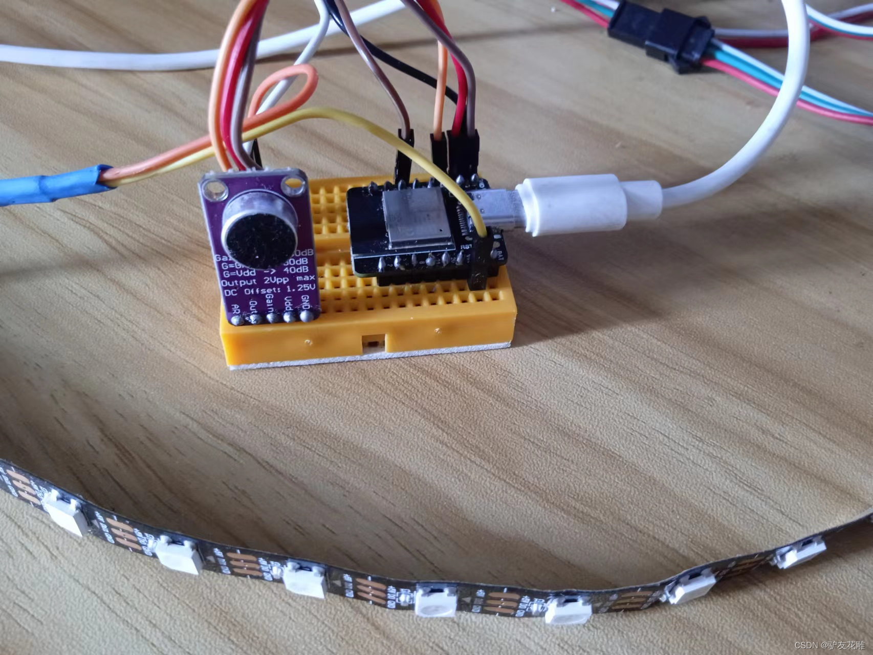 【雕爷学编程】arduino动手做(208) Beetle Esp32 C3开发板与ws2812的音乐可视化频谱灯22812 音频频谱 Csdn博客 0788