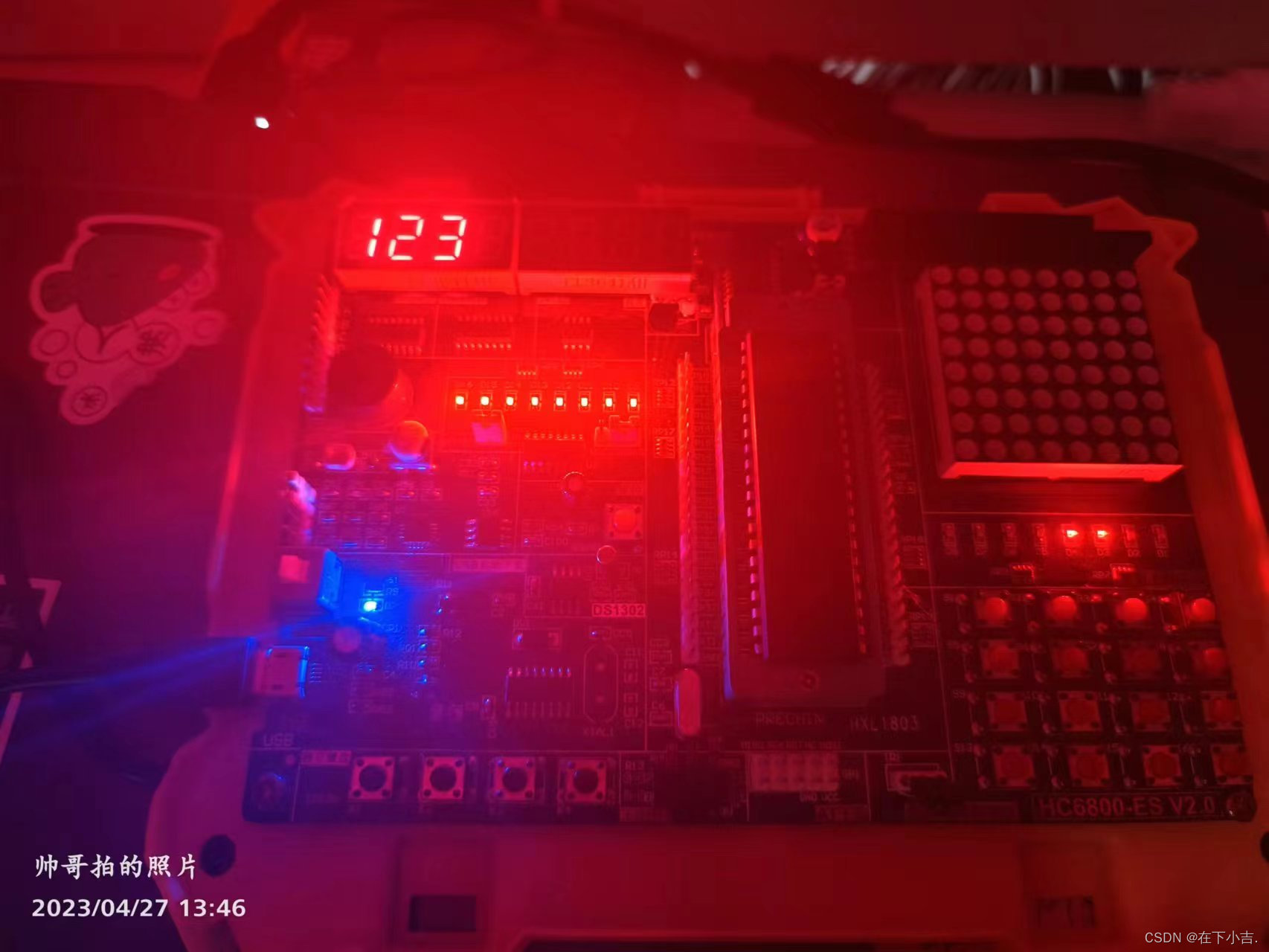 【51单片机】数码管显示（样例展示以及异常分析）_单片机上写了数码管位选p22-p24是什么意思-CSDN博客