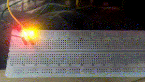 嵌入式作业使用STM32输出PWM波形实现led流水灯_stm32f103c8t6 hal库 pwm输出在控制led-CSDN博客