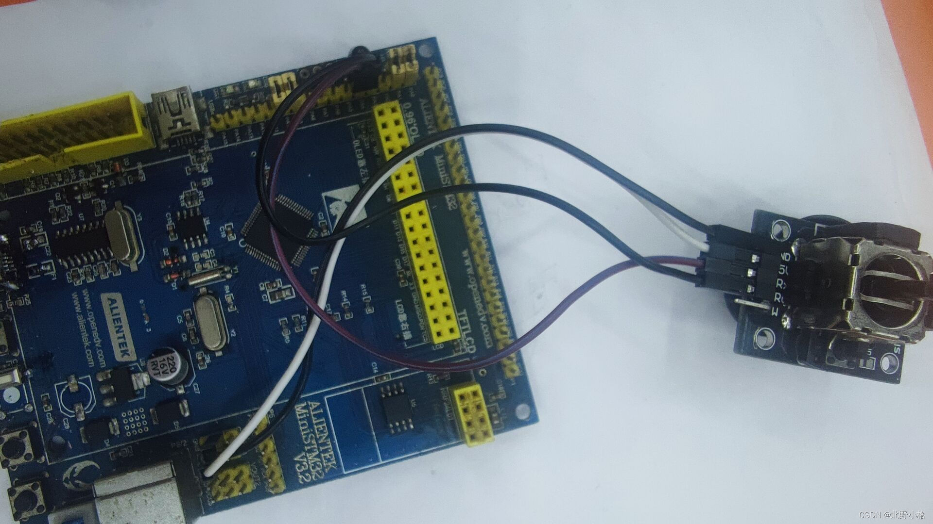 基于STM32 LCD屏实现的俄罗斯方块小游戏（20220522完成 第一个综合类项目）_stm32 游戏-CSDN博客