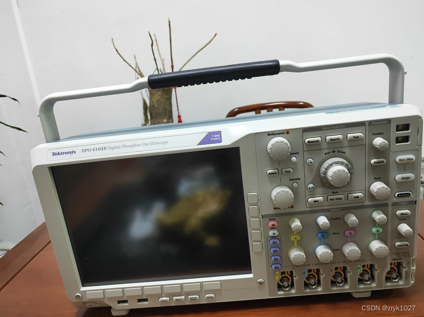 泰克Tektronix DPO4104B示波器_tektronix mso4104b 怎么通过按键调试time scale-CSDN博客