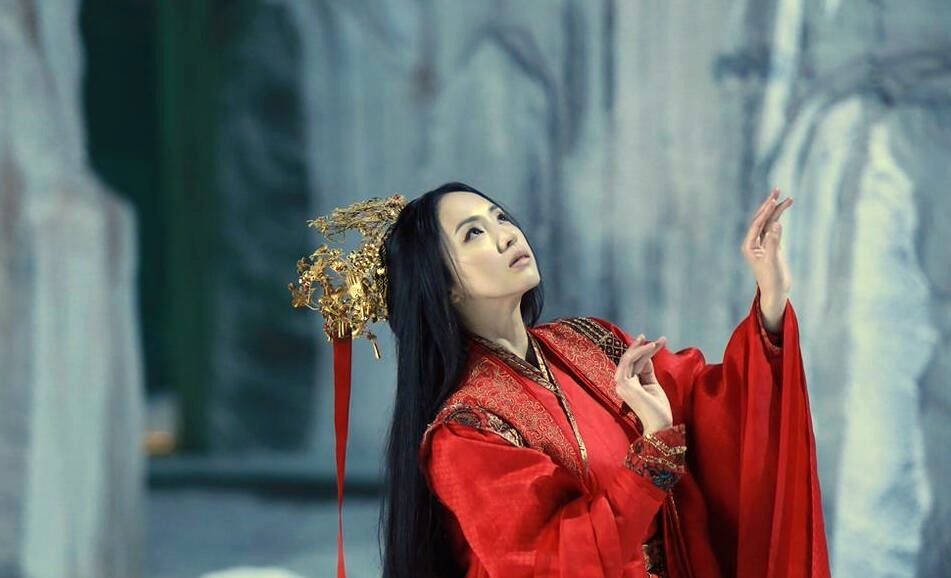 Gray World白平衡算法python实现_python cv2 白平衡-CSDN博客