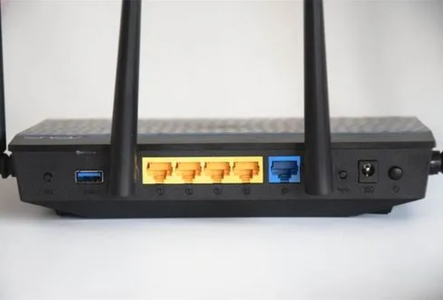 家用宽带如何接入所有的房间，只需要电脑和一段网线自己就可以完成_家里网线怎么接入每个房间-CSDN博客