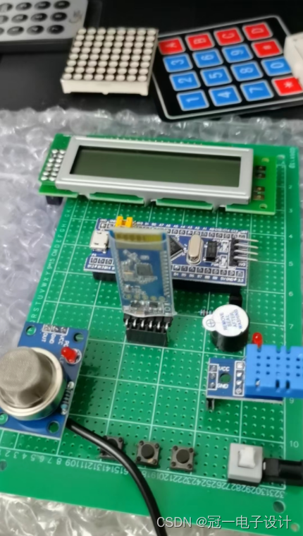 86、基于stm32单片机的温湿度dht11 Mq 2烟雾火灾报警器蓝牙物联网设计