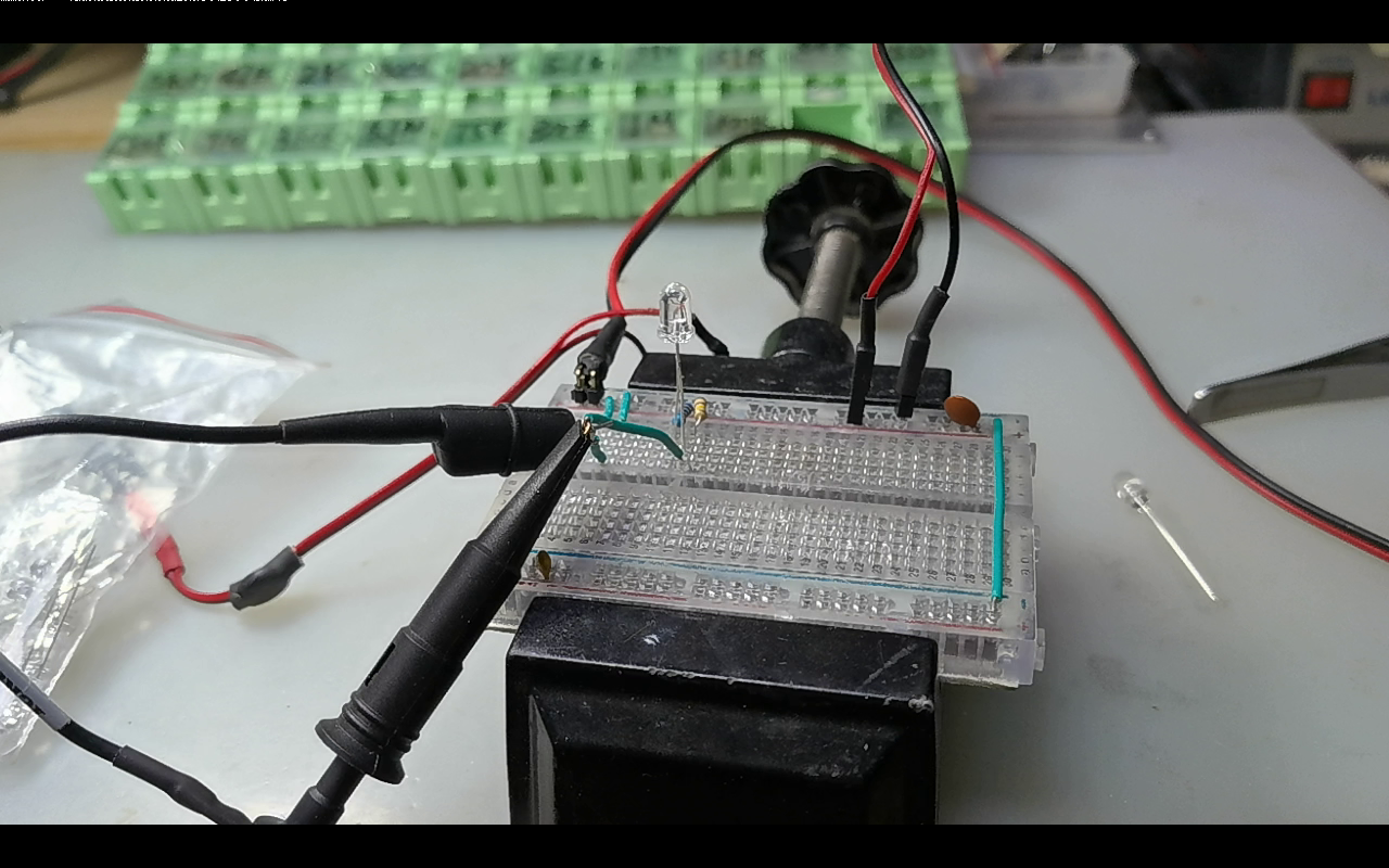 测试一些LED的反向击穿过程中的单光子现象_led反向-CSDN博客