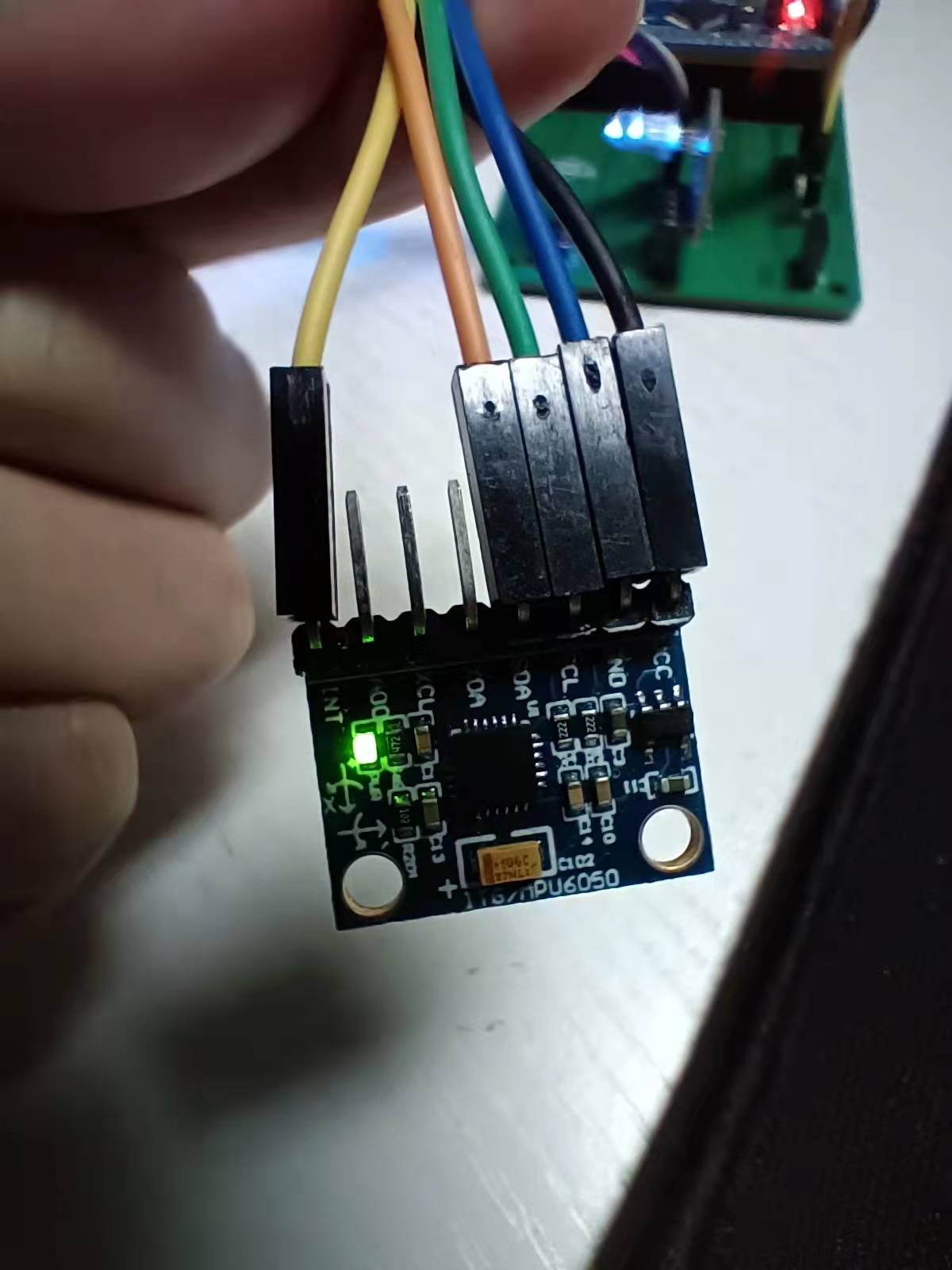 使用MPU6050在STM32F103C8T6中的硬件I2C数据传输_mpu6050检测的数据怎么通过i2c上传到调试助手吗-CSDN博客