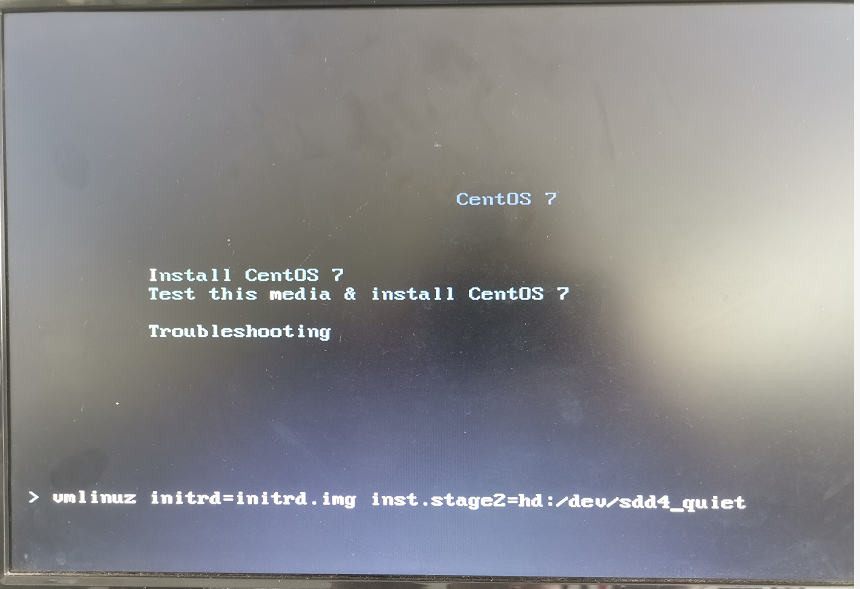 CentOS7.9安装教程，以及出现dracut- initqueue timeout-starting…starting timeout scripts 解决办法，linux配置静态IP地址 ...