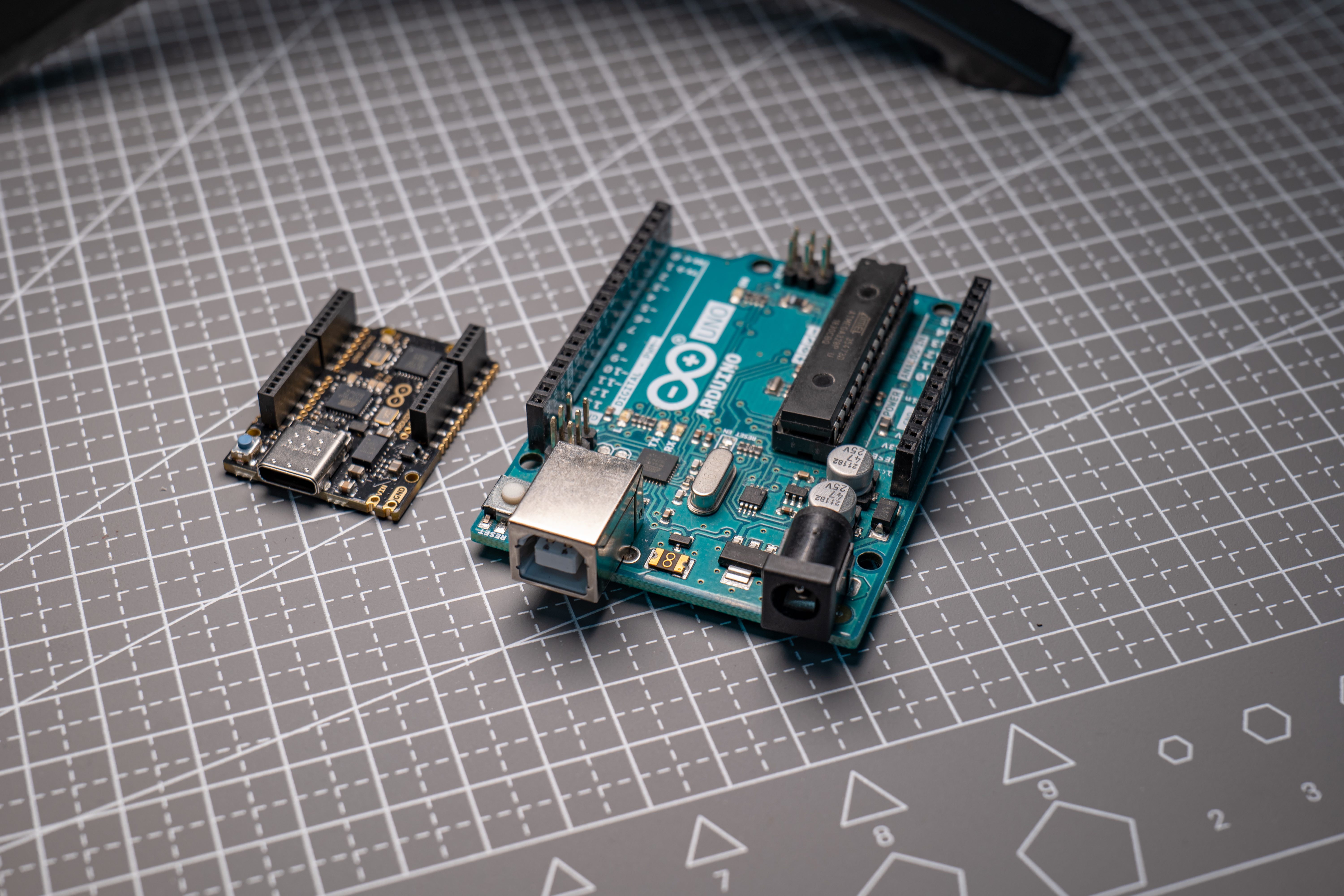 Arduino UNO Mini Limited Edition 开箱_ed_xc的博客-CSDN博客