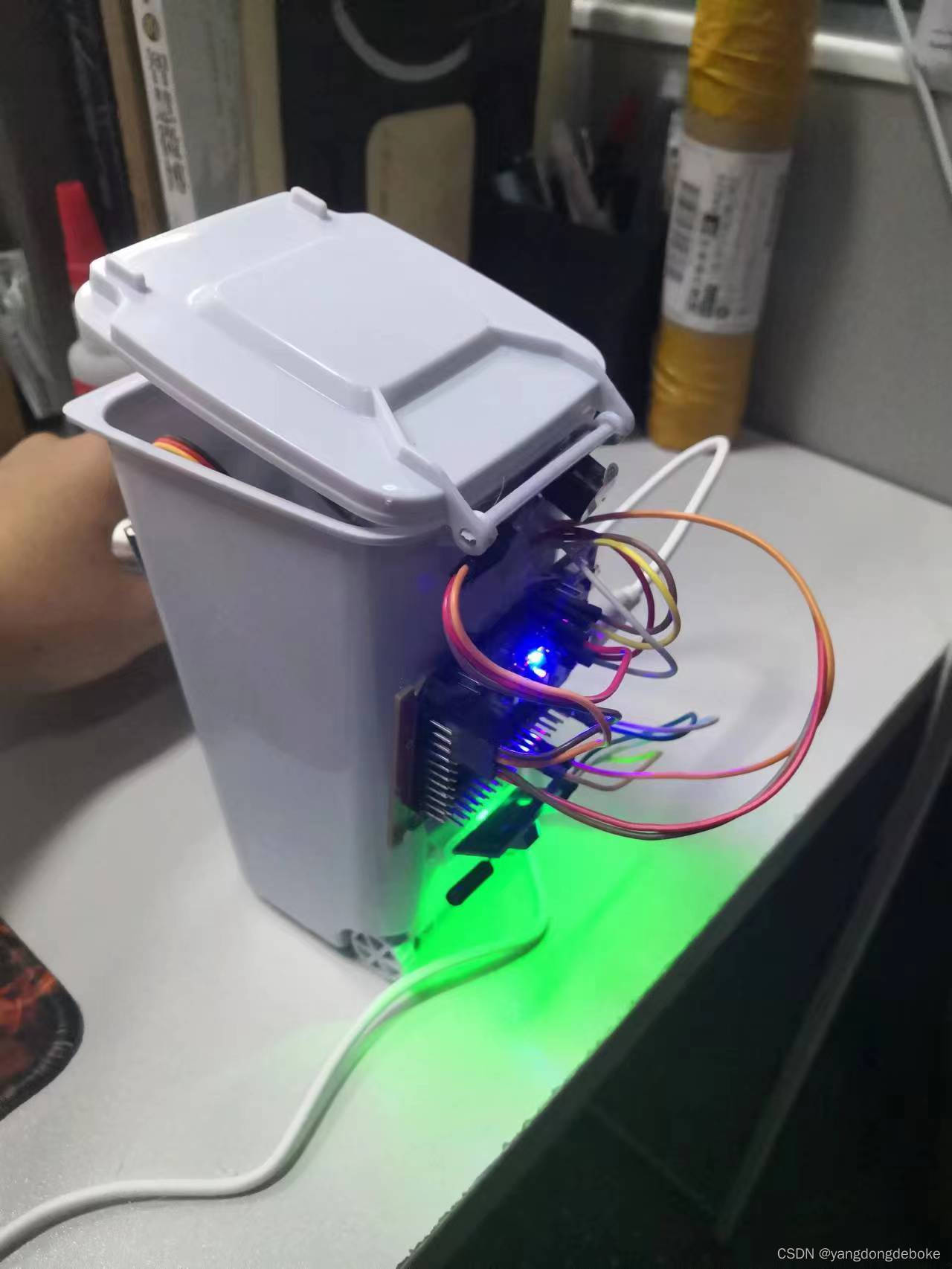 基于51单片机控制的智能垃圾桶智能垃圾桶单片机怎么控制舵机打开盖子 Csdn博客