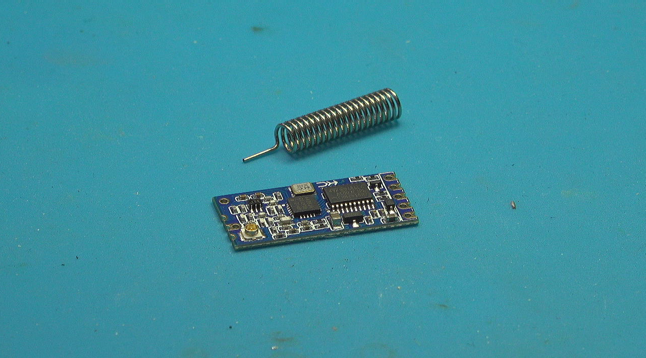 HC-12无线通信模块的天线特性_hc-12通信模块-CSDN博客