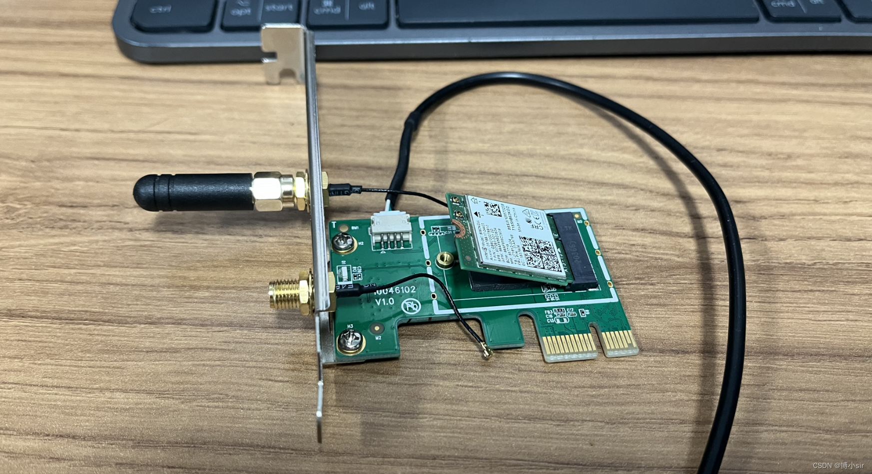 【B360-I主板升级wifi6网卡】给我的B360-I主板换完电池后，怎么无线网卡又坏了。。。还好是乌龙_华硕b360i更换无线网卡-CSDN博客