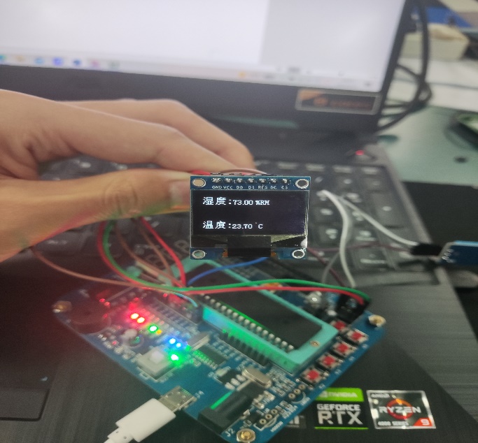 【无标题】基于51单片机和DHT11的温湿度检测系统_51单片机dht11采集数据,显示在oled-CSDN博客