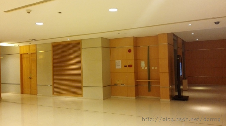 【笔记】Opencv Sift 和 Surf 特征实现图像无缝拼接生成全景图像_opencv 拼接 image1overlap-CSDN博客