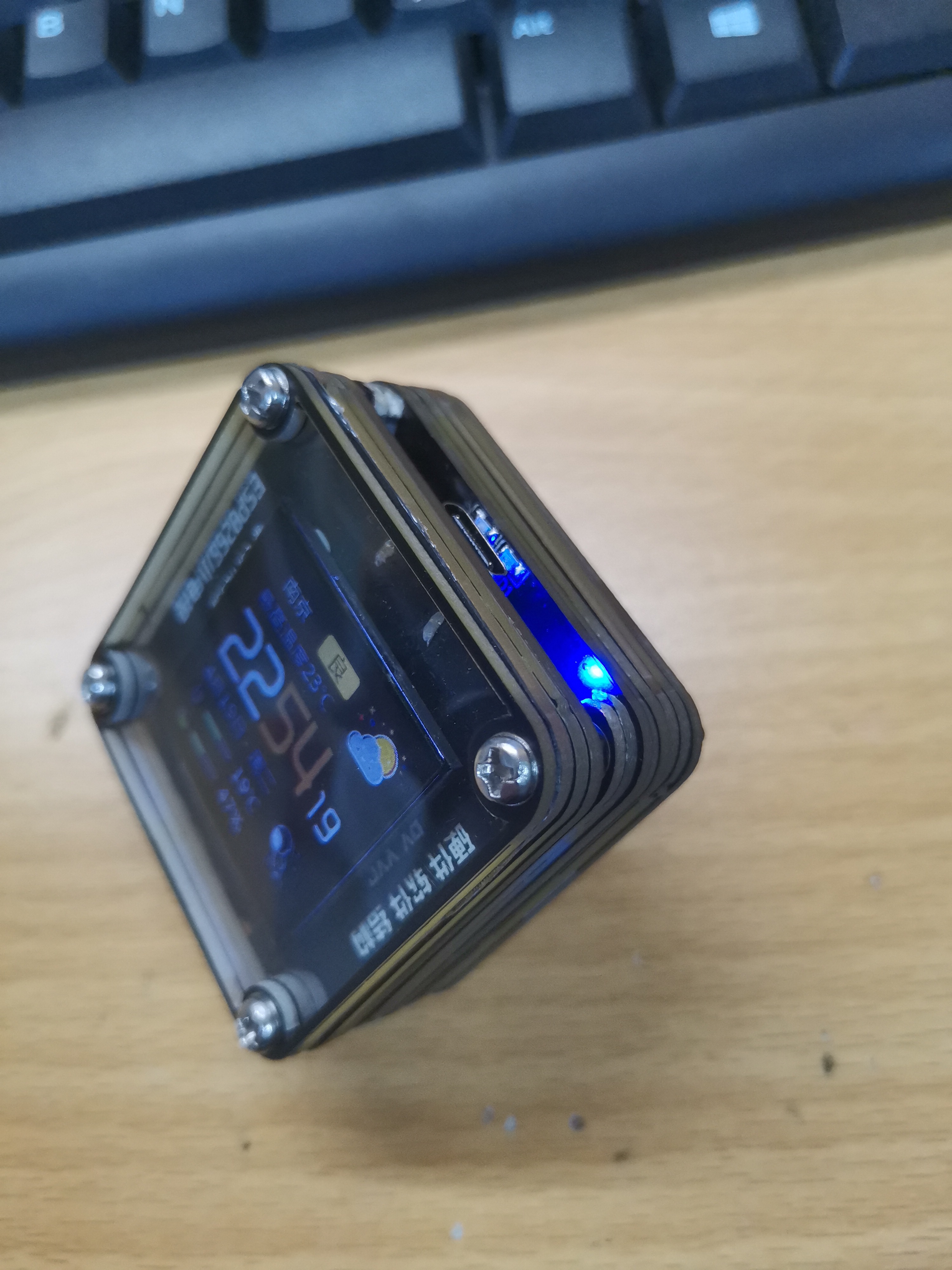 模块化的ESP8266小电视设计与制作_用eda制作esp8266-CSDN博客