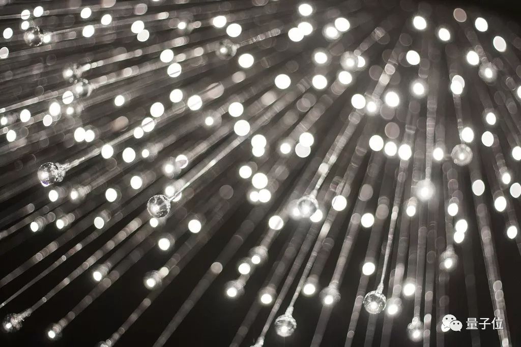 百度投资了光学AI芯片初创公司Lightelligence-CSDN博客