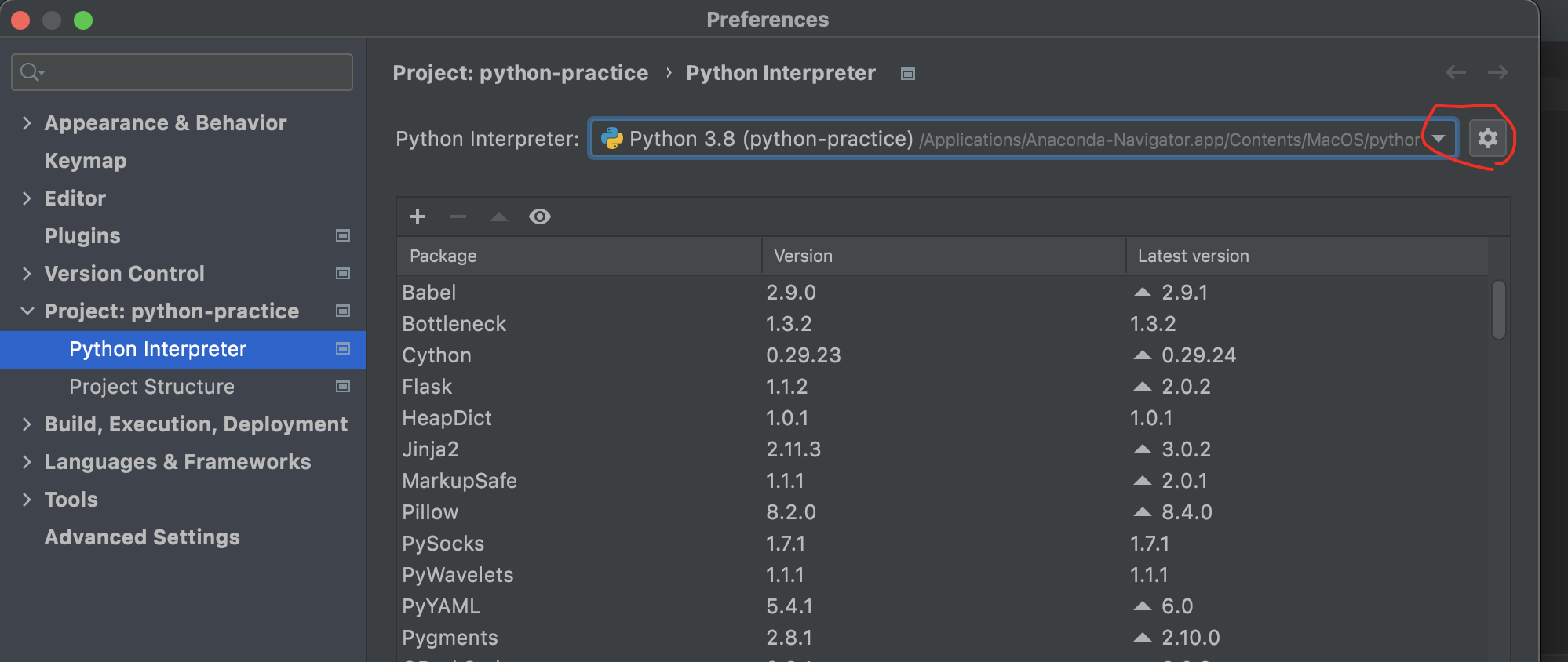 mac新安装的pycharm3版本print(“hello, world“)运行不了解决方法，亲测有效。_pycharm里面print语句无效-CSDN博客