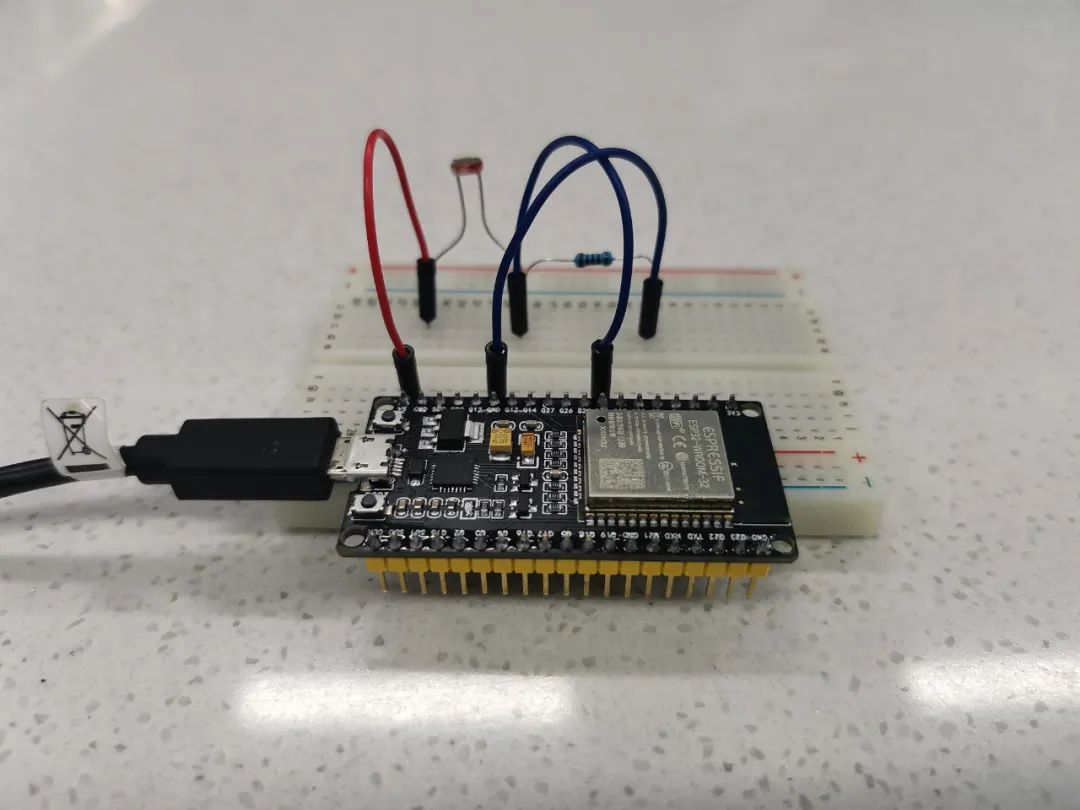esp32 camera_利用Phyphox和ESP32蓝牙探究光敏电阻电流与光强的关系-CSDN博客