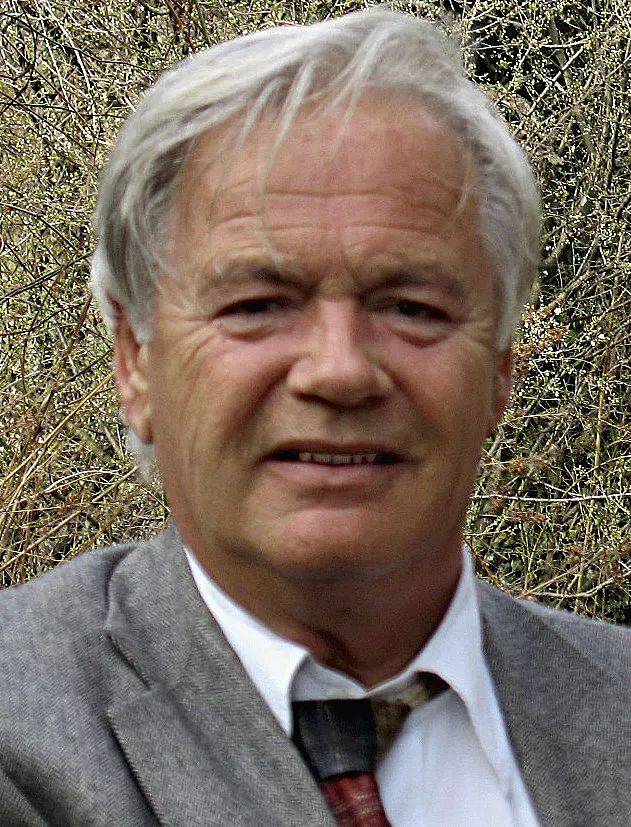 大脑在行动之前就有了决定动作的迹象，还惊人地展示了大脑活动甚至先于人有意识地做决定 经典实验再遭质疑，自由意志是否存在？ 利贝特实验_本杰明利 ...