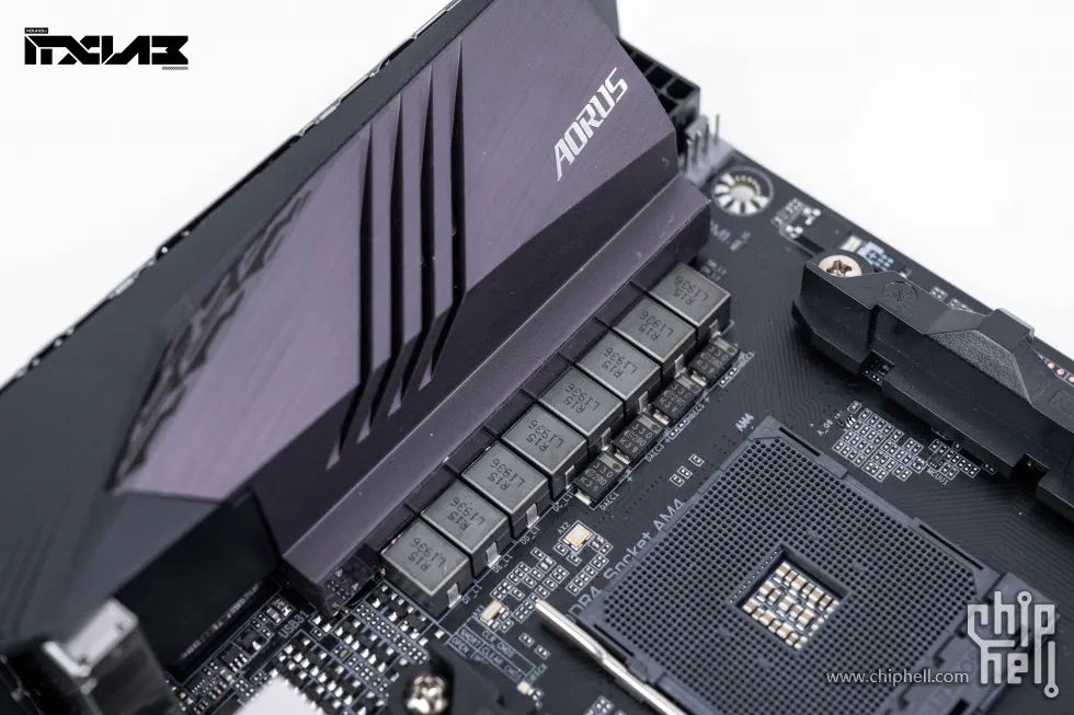 显卡直通_[电脑]9升的极致构筑 FormD T1 3950x双显卡硬管分体水冷方案分享_Cat Chen的博客-CSDN博客