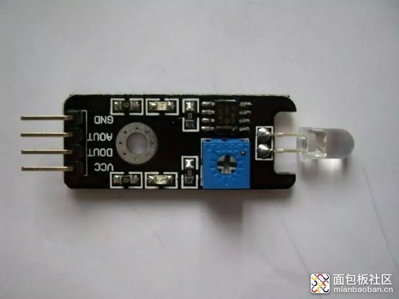 读取多个光电二极管arduinoarduino动手做（30）——光敏二极管模块weixin28960699的博客 Csdn博客