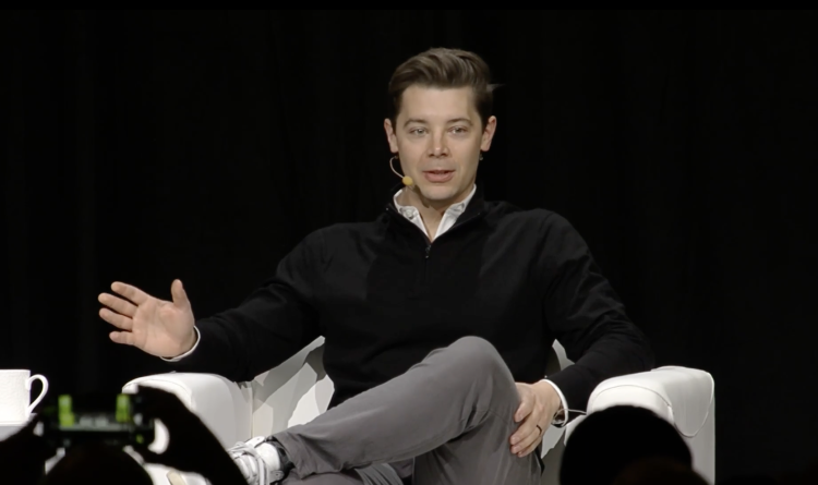 OpenAI大总管Brad Lightcap详谈如何拉客户，toC与toB的纠结，以及OpenAI的边界_open ai 如何做市场-CSDN博客