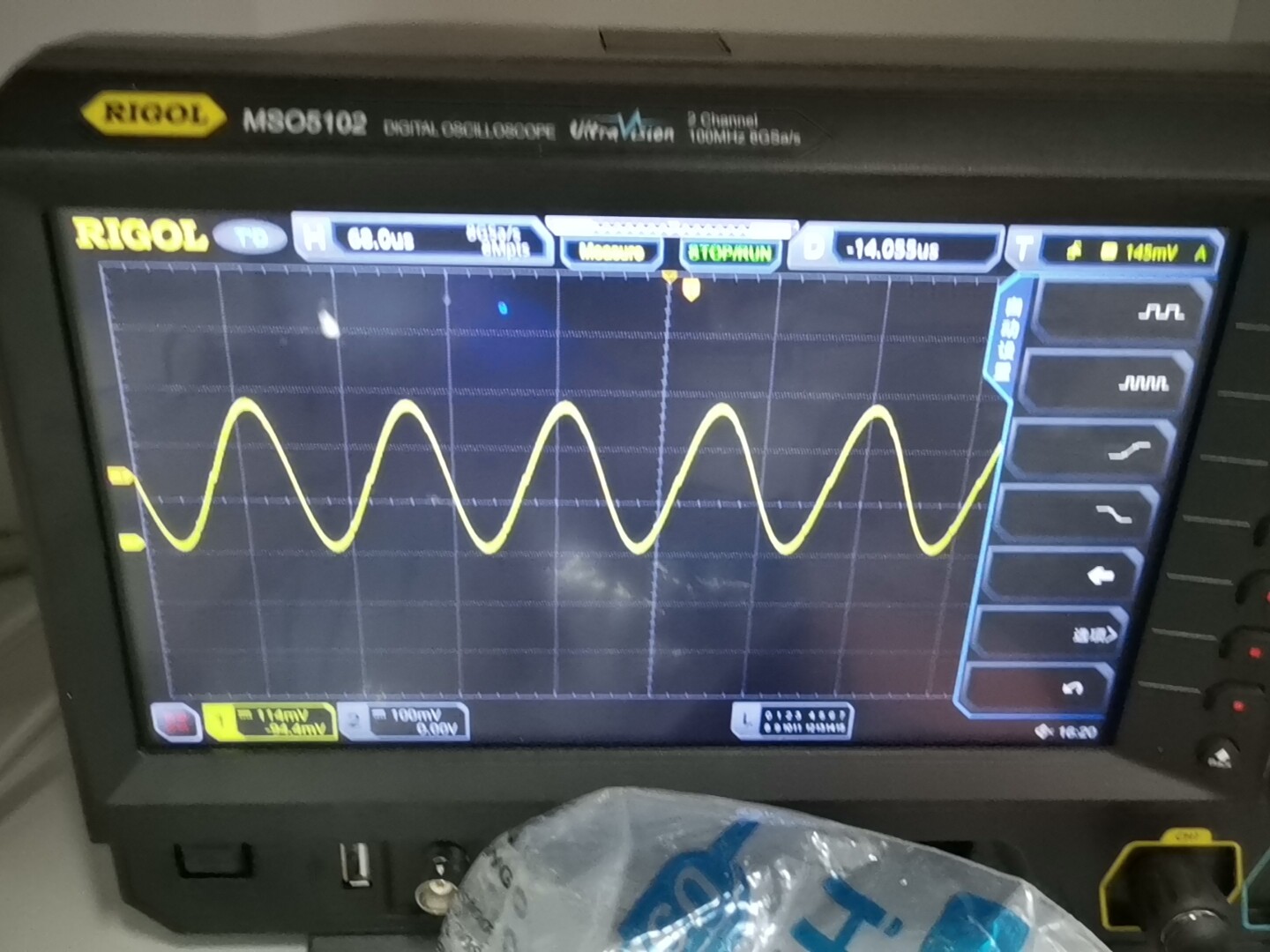 基于stm32的信号发生器 支持正弦、三角、矩形波形,43寸lcd显示,可调频率和峰峰值30v,【教程】基于stm32的信号发生器:输出正弦、三角、矩形波,带lcd显示与按键控制,30v 5323