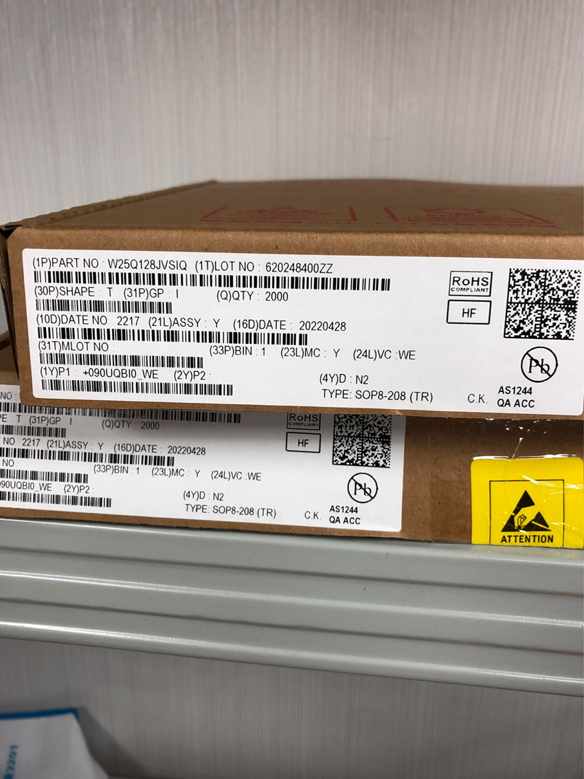 W25Q128JVSIQ（128M 位）串行闪存为容量有限的系统提供了存储解决方案空间-CSDN博客