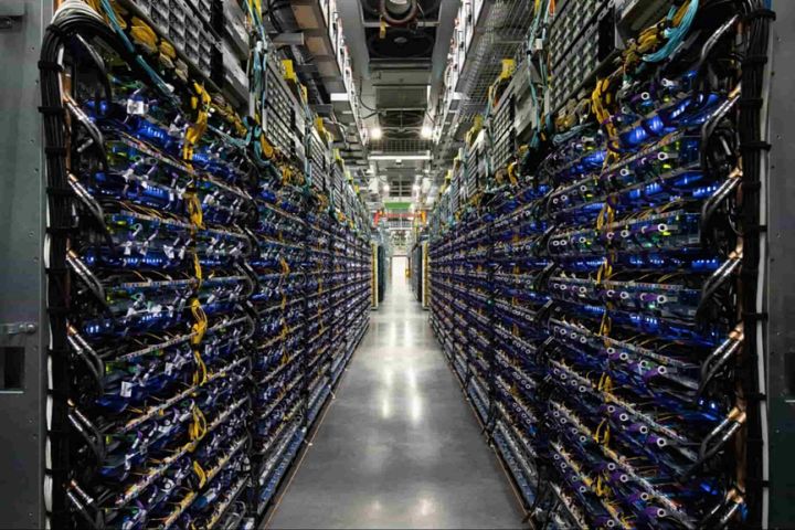 谷歌在MLPerf上展示了用于大规模训练模型的TPU v4 Pod_tpu-v4 pods-CSDN博客